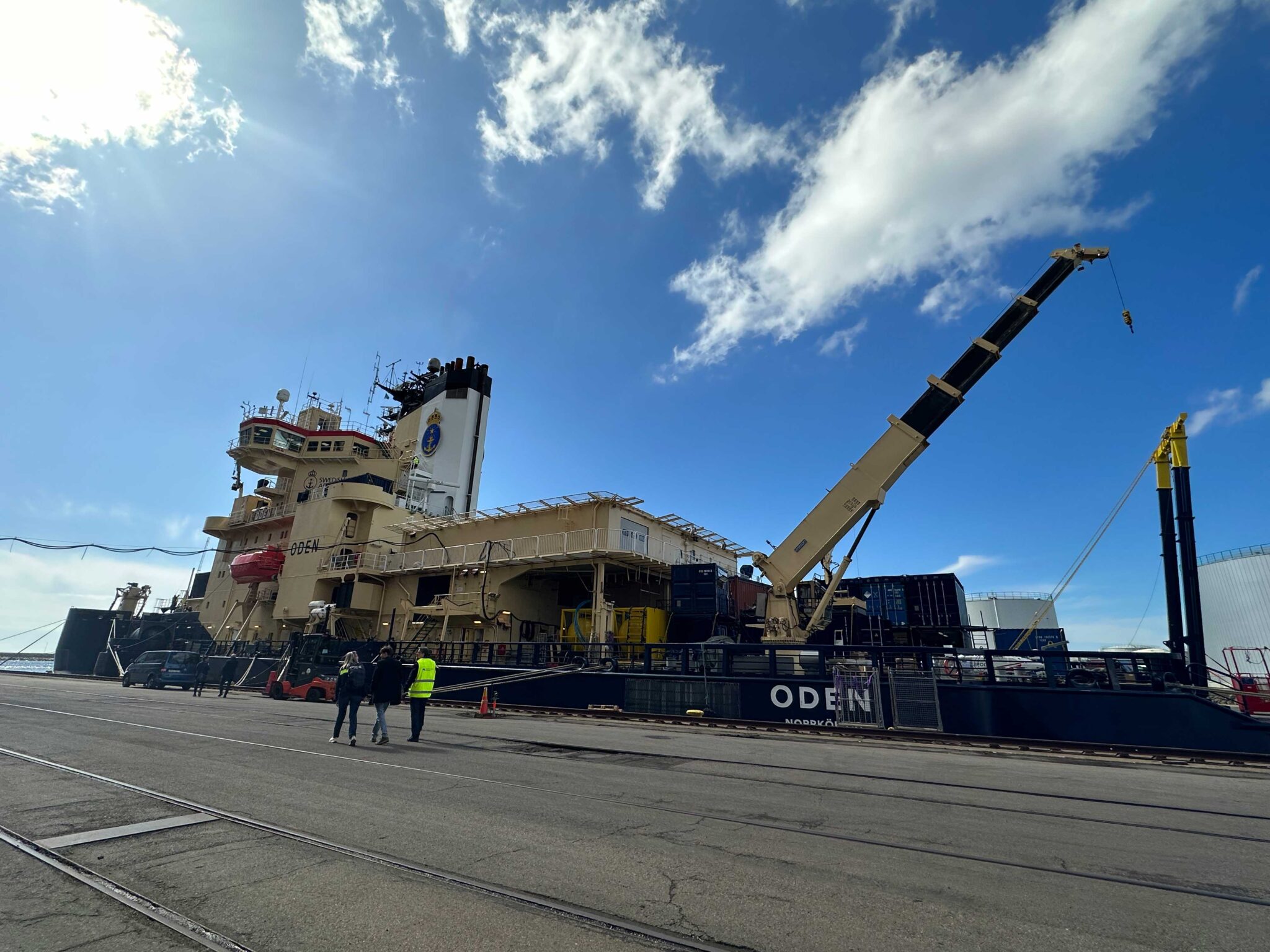 Navigating the Arctic waters: The search for the Polar class cable ...